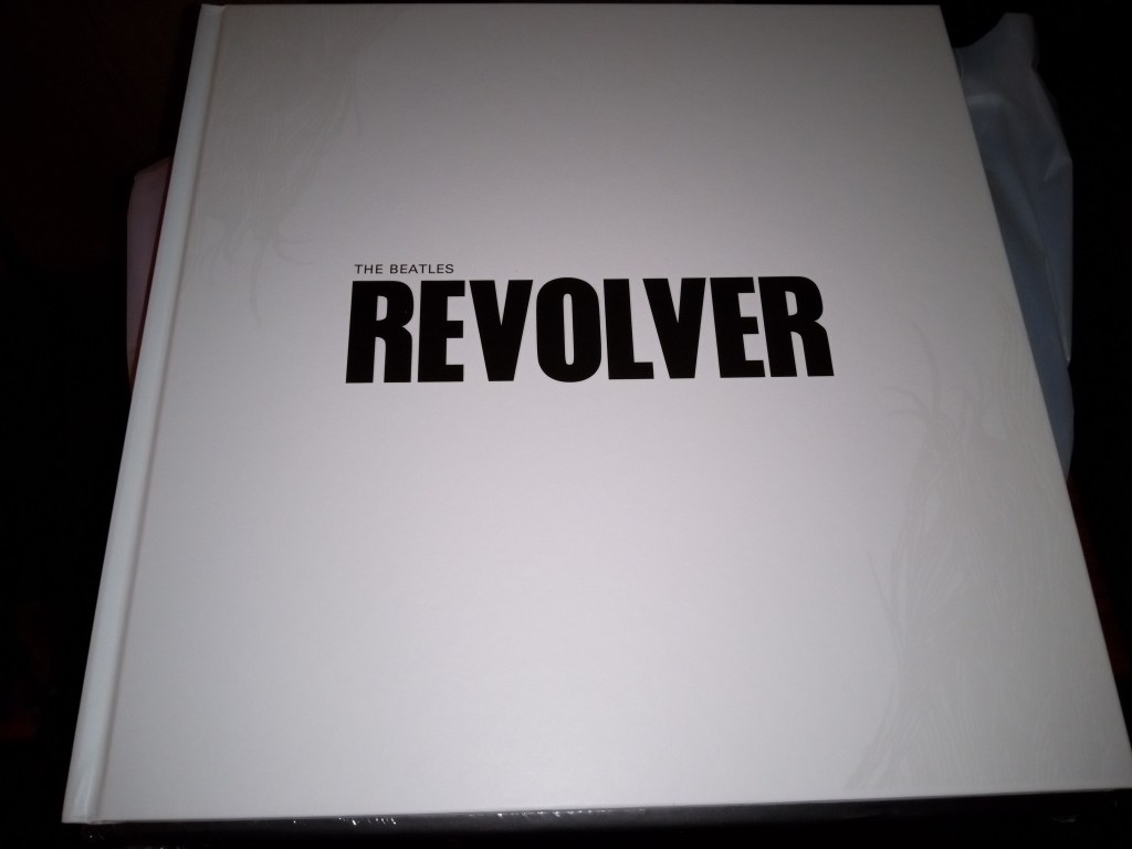 FIRST LOOK! – The Beatles Special Edition Super Deluxe “Revolver” 5 CD ...